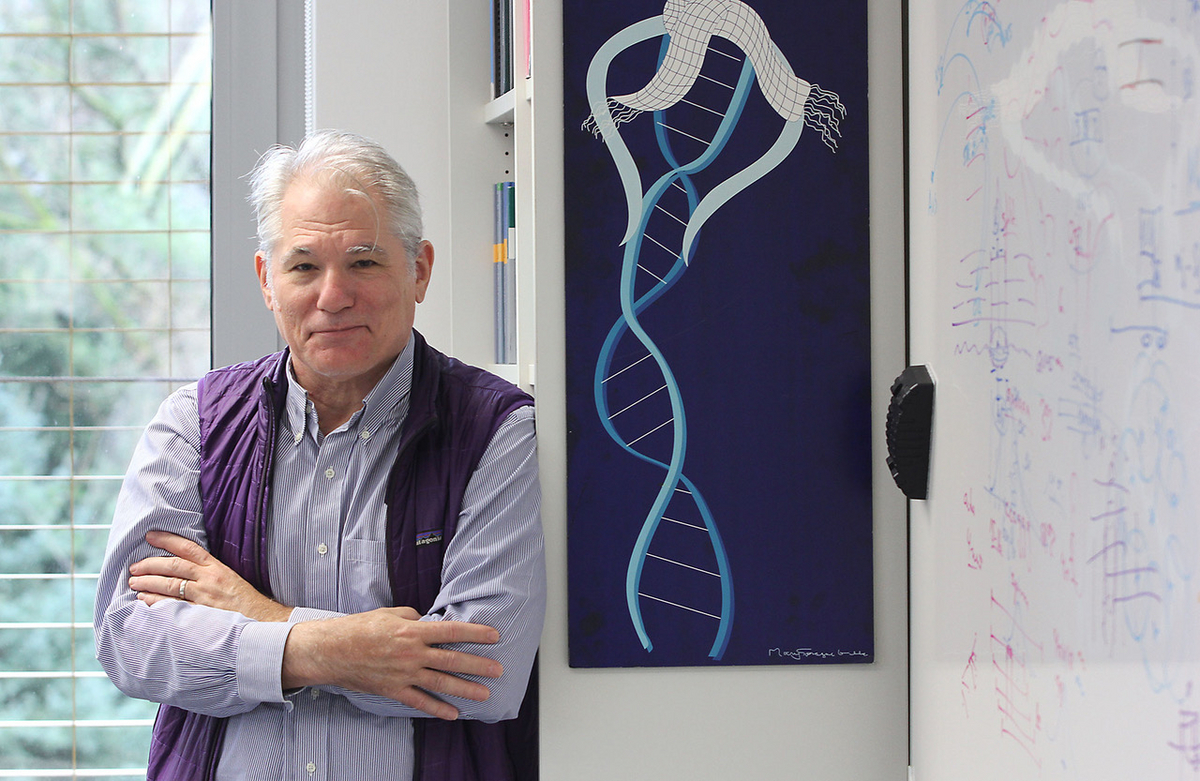 Erste IEEE Frances E. Allen Medaille für Eugene Myers und Webb Miller ...